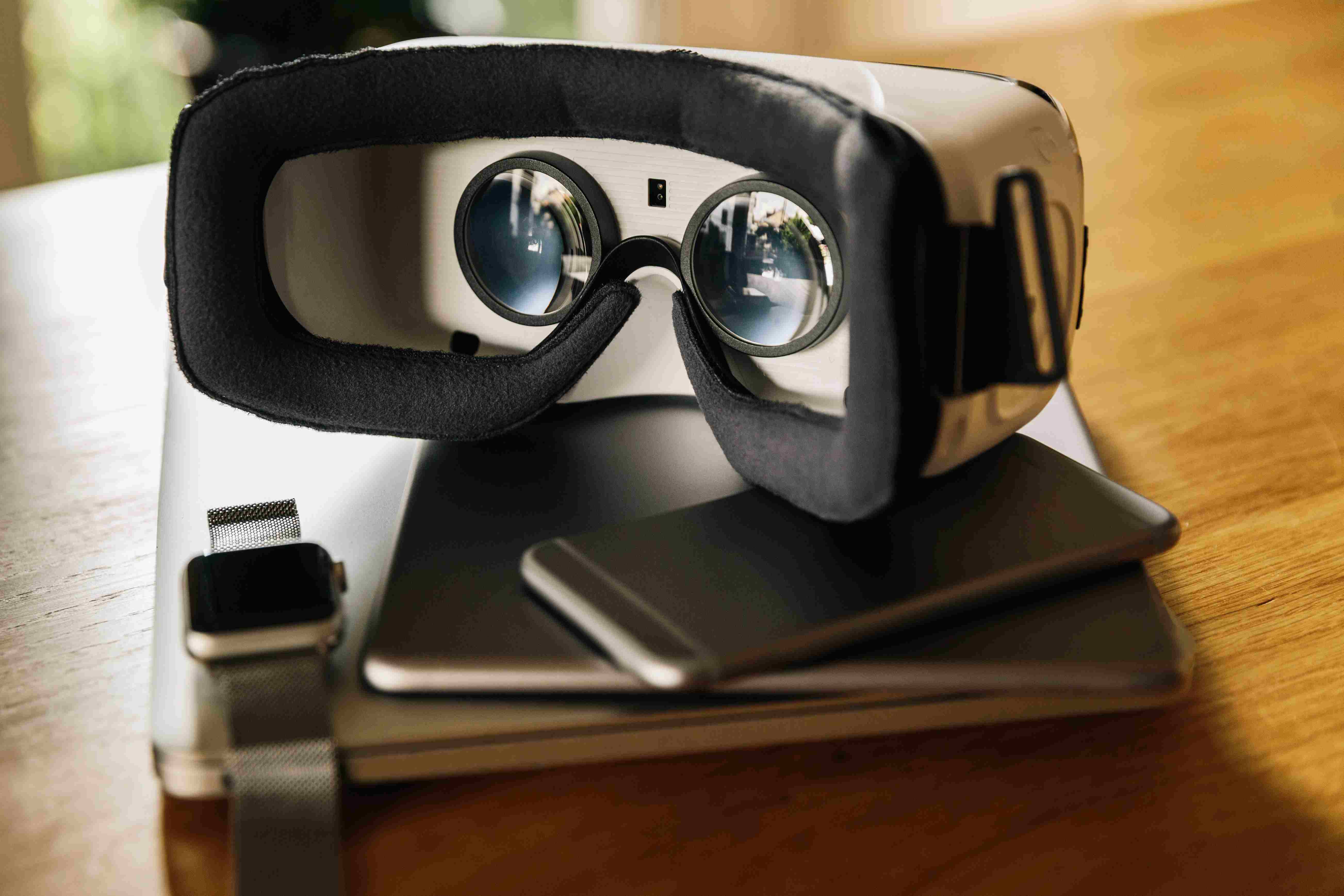 Apple Vision Pro: ¿bienvenido a la era de la realidad mixta? | ESIC Apple Vision Pro: ¿bienvenido a la era de la realidad mixta? | ESIC